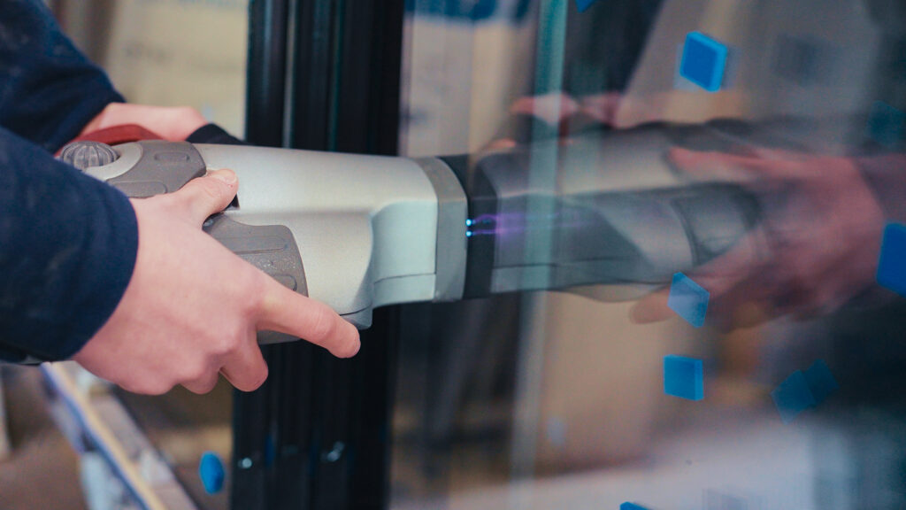 Glass Manufacturer Leeds - Glasscraft Glass